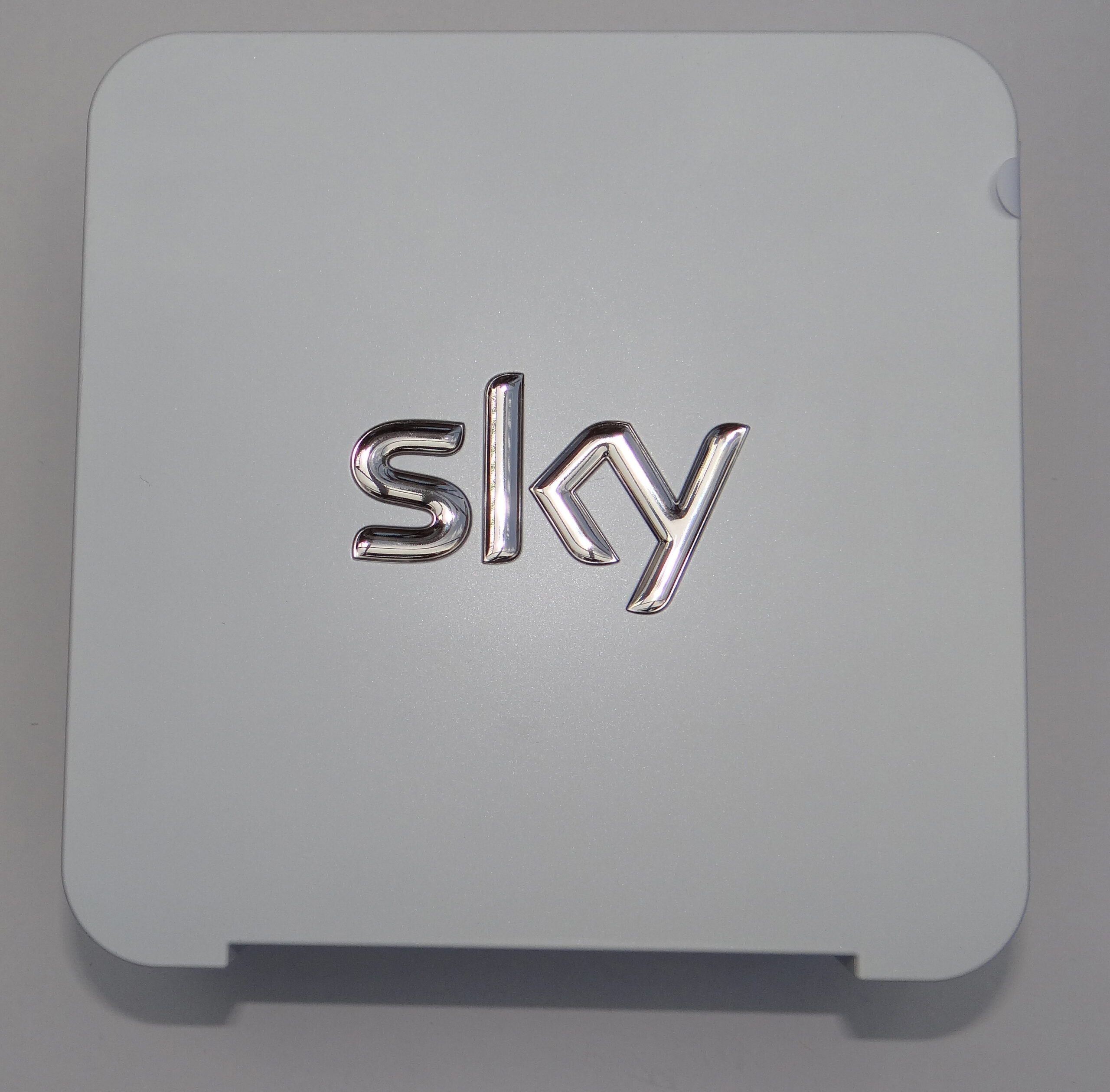 Sky SR101 ADSL and Fibre Broadband Router Review | thinkbroadband